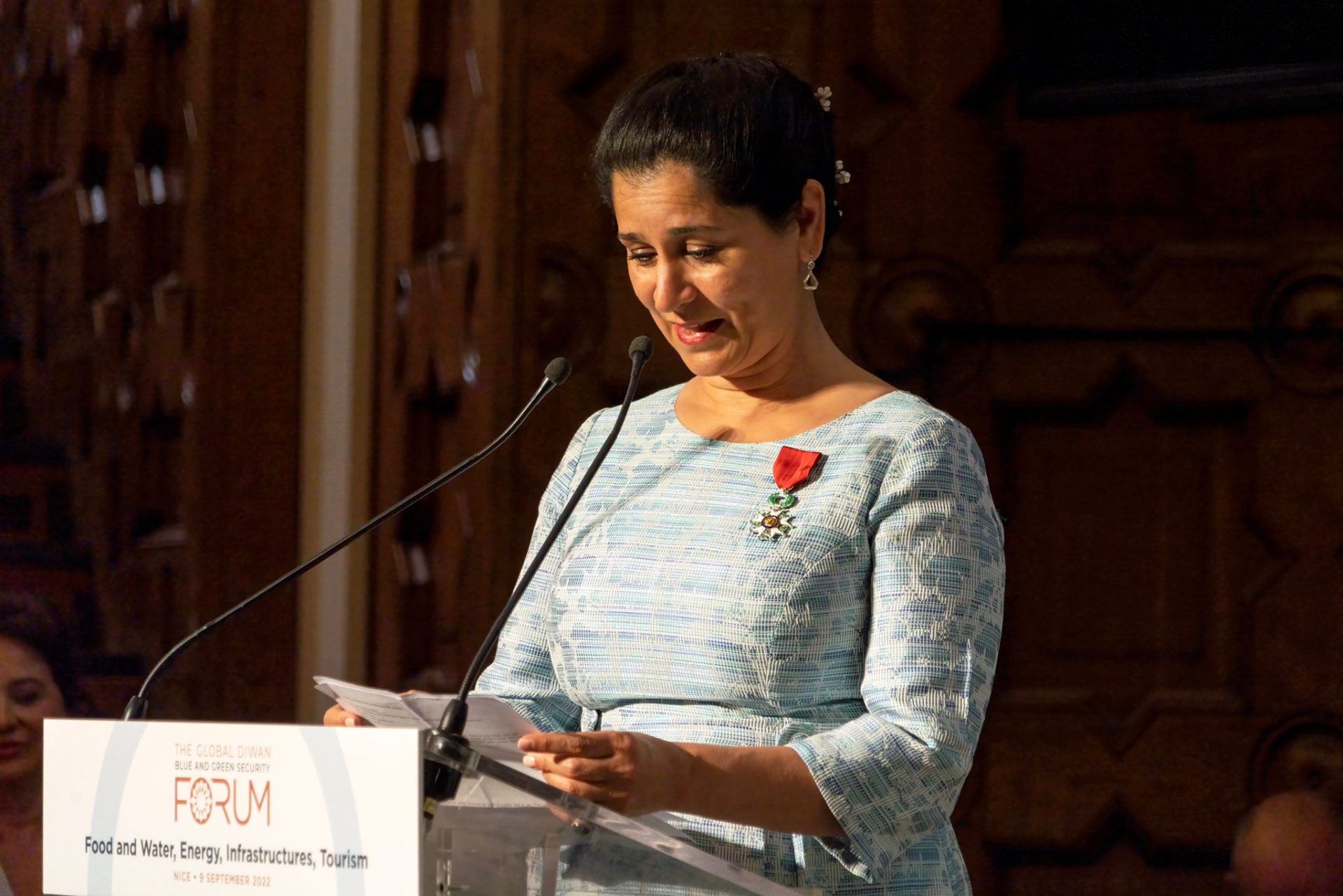 HH Sheikha Intisar Awarded the Rank of Officer of the French Legion of ...
